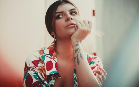 5 causes of excess sebum - Floxia International